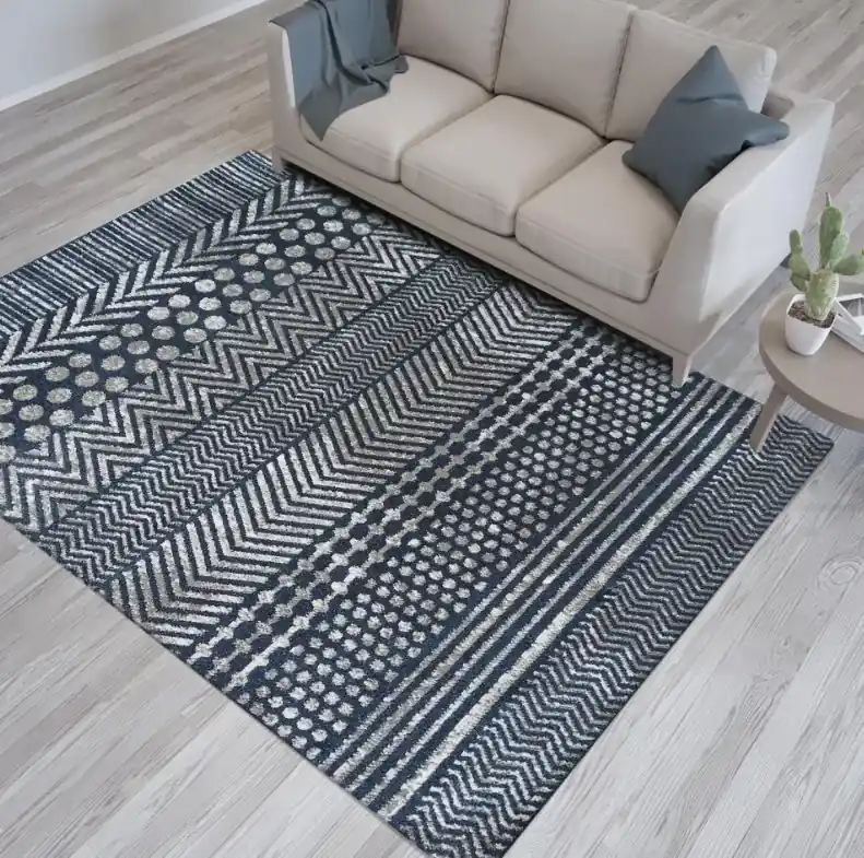 Designový koberec s jemnými vzory | BIANO