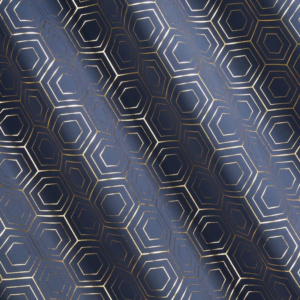 ZÁVĚS NA KROUŽCÍCH KAJE 135X250 CM VZOROVANÁ