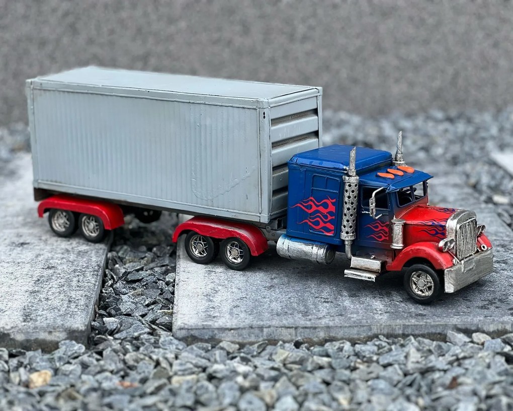 Plechový model - Kamion auto