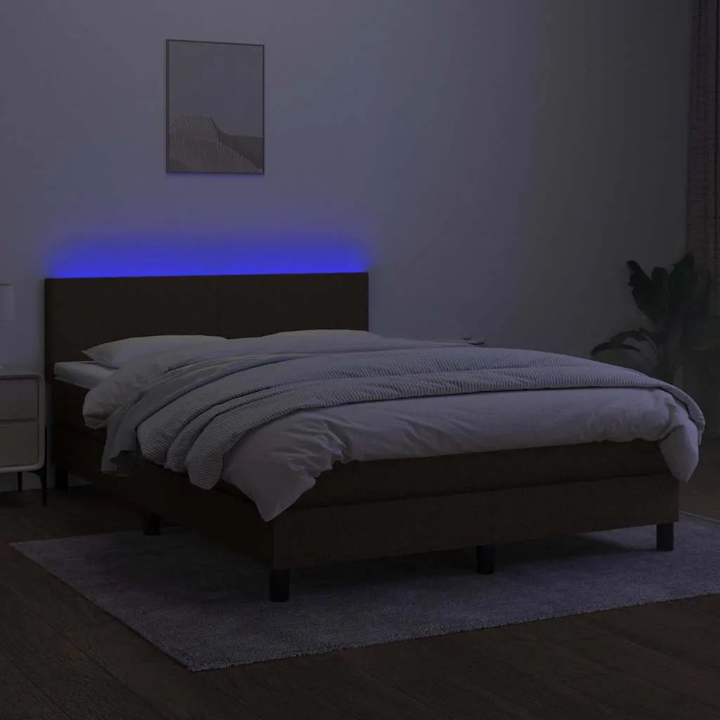 Box spring postel s matrací a LED tmavě hnědá 140x190 cm textil 3132992