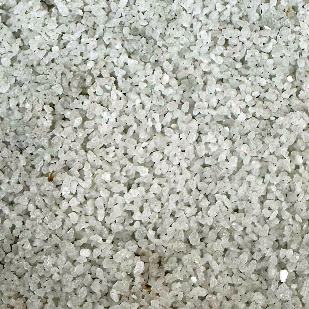 Báča Beton Marmolit na podlahu Bianco Carrara Frakce: Střední (1 – 4 mm), vydatnost setu 1,8 m², Doporučené použití v: exteriéru - dvousložkový polyuretan
