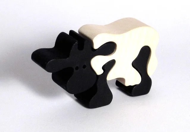 Fauna Dřevěné vkládací puzzle z masivu kráva černá