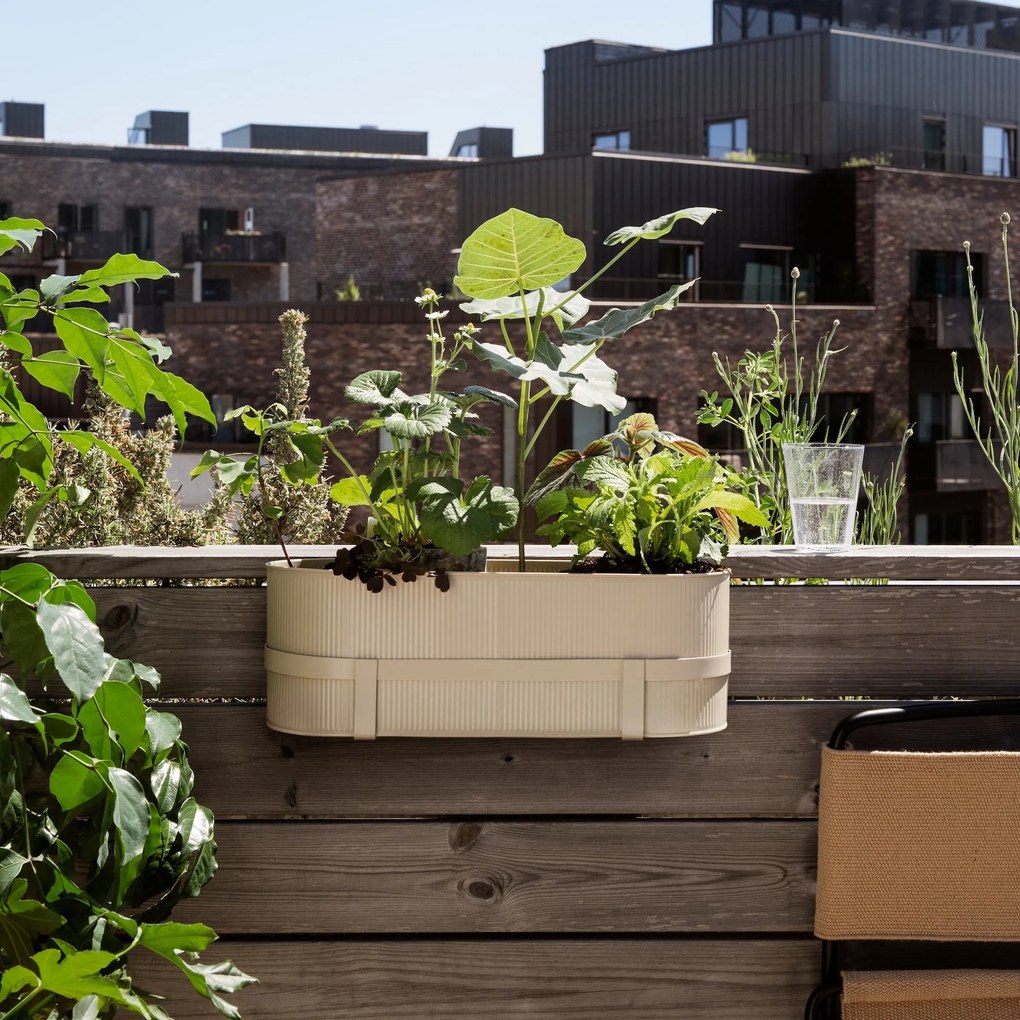 FERM LIVING Závěsný truhlík Bau Balcony Box, Dark Green