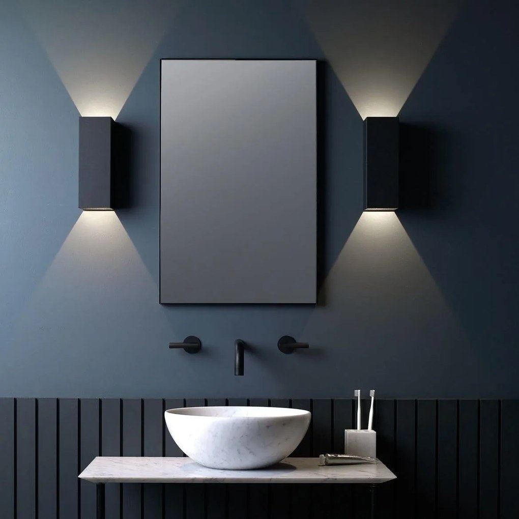 AST 1298007 Venkovní nástěnné svítidlo Oslo 255 LED 7.5W 3000K černá - ASTRO Lighting