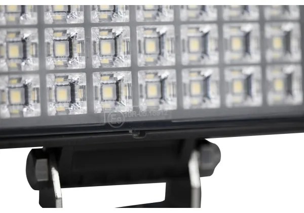 LED Bodové svítidlo pro automobil OSRAM LED/40W/10-30V IP68 5700K