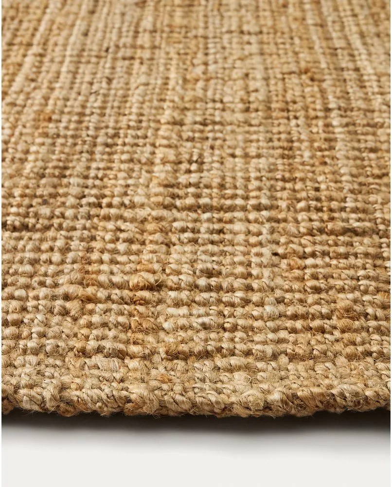 Ručně tkaný jutový koberec v přírodní barvě 160x230 cm Madelin – Kave Home