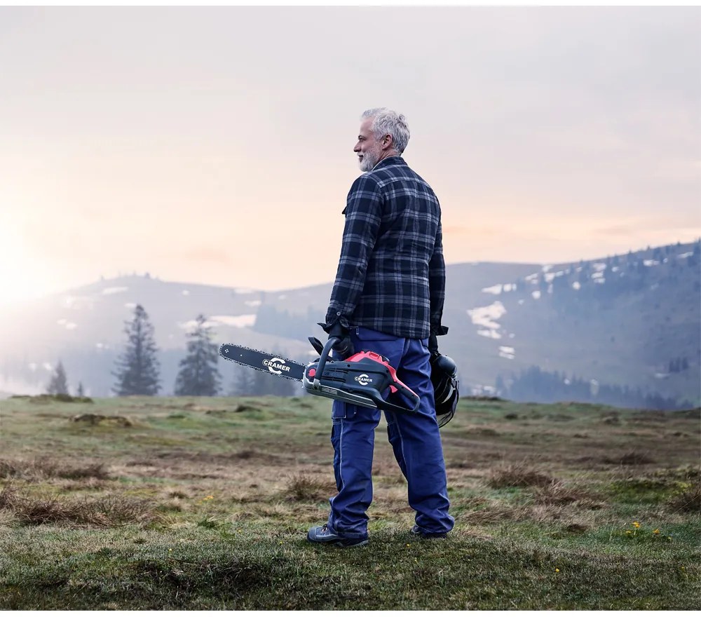 Akumulátorová řetězová pila CRAMER 82CS24 (Dodáváno bez baterie a nabíječky)
