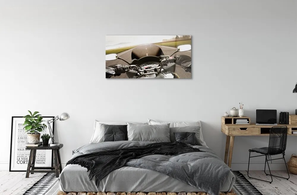 Obraz na skle Motocyklu silničního oblohy top 120x60 cm