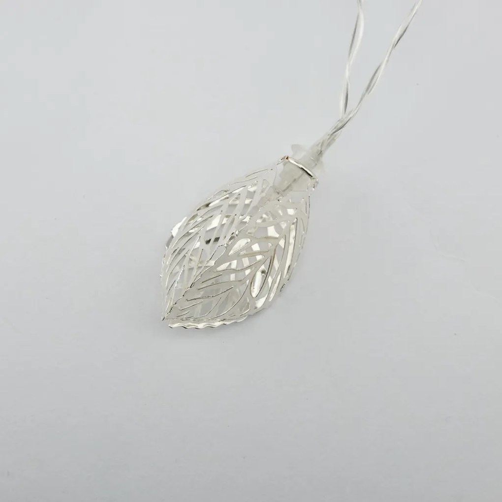 LED světýlka na baterie, kovové lístky, 1,8 m, teple bílá, 10 diod, čirý kabel, IP20 interiér, 2 × AA