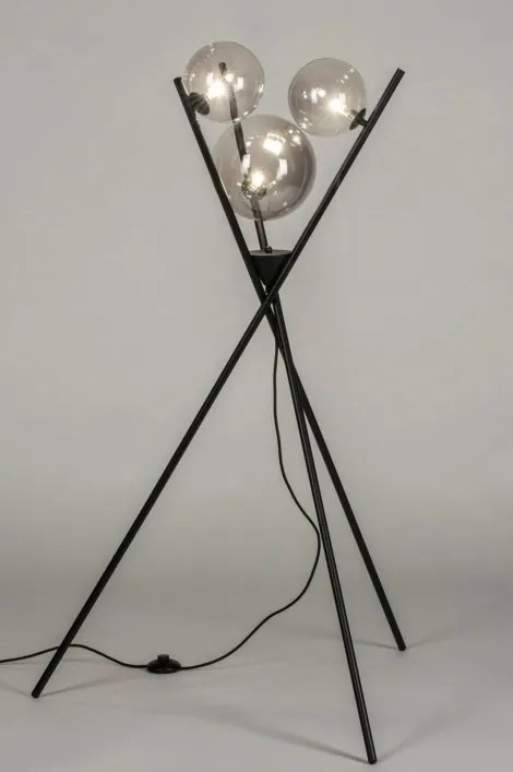 Stojací designová lampa Girrone 3