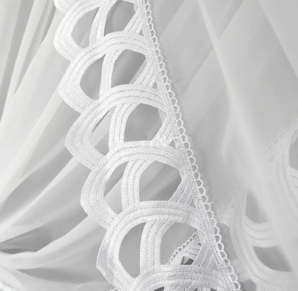 BytoTex Luxusní hotová kusová záclona Monika 400x250 cm