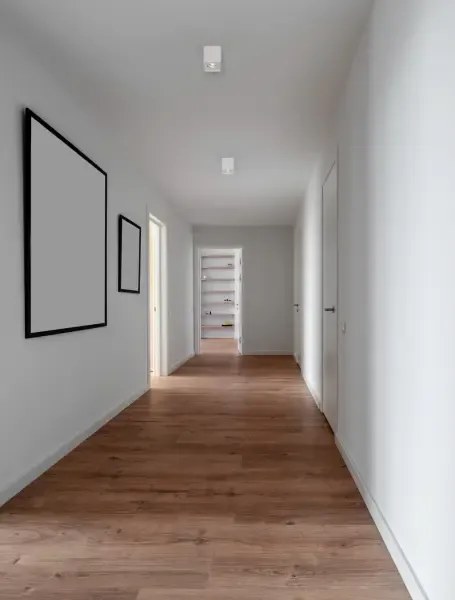 Designové bodové svítidlo Monique bílá