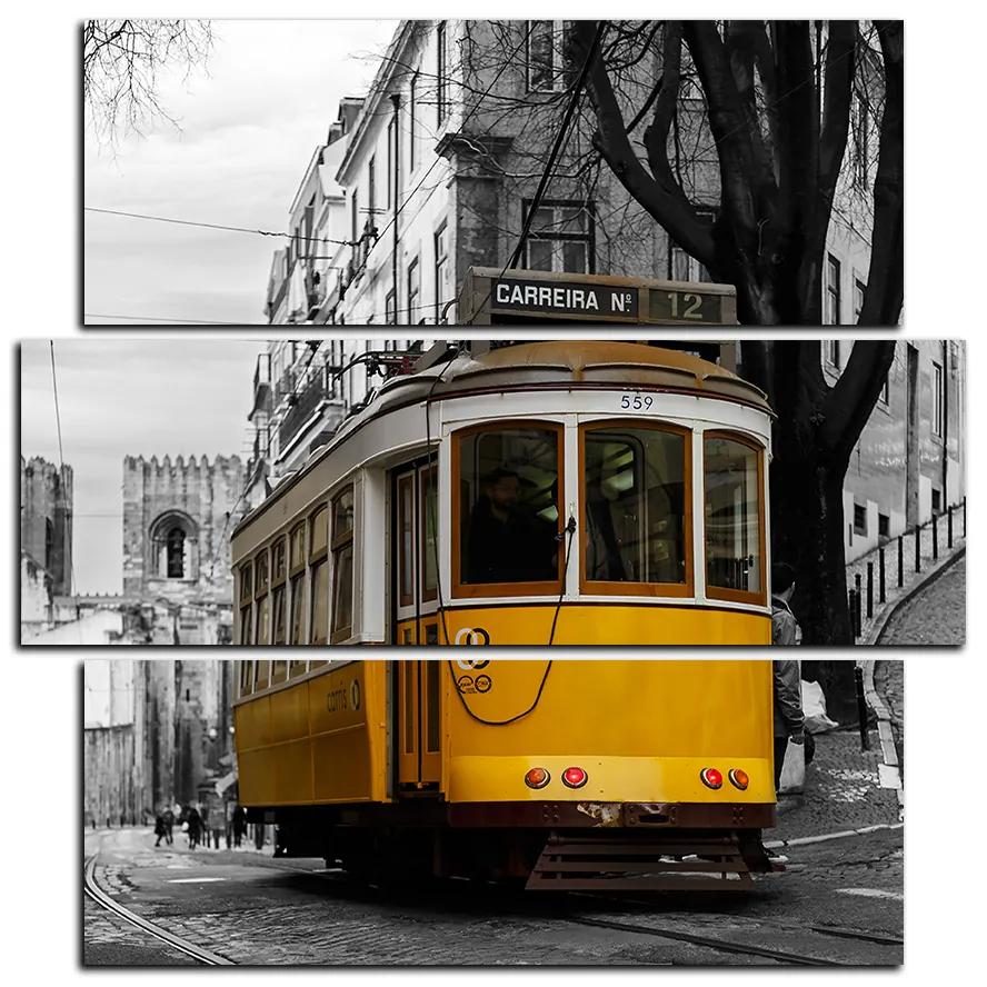 Obraz na plátně - Historická tramvaj v centru Lisabonu - čtverec 3116D (105x105 cm)
