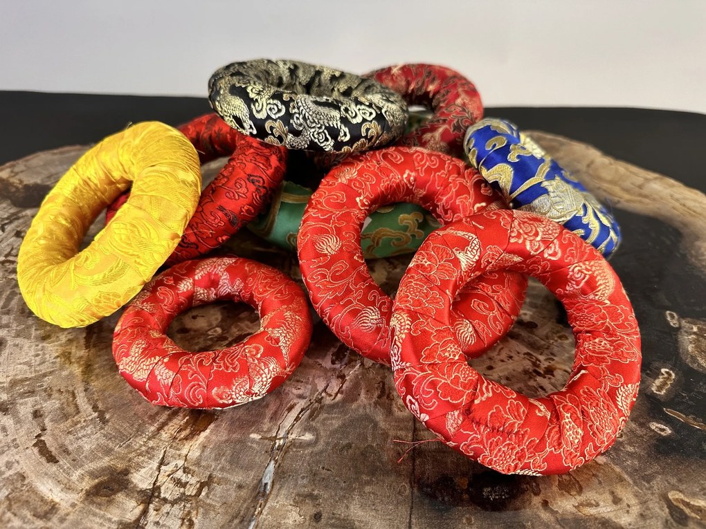 Odhmotňovací kroužek pod tibetskou mísu