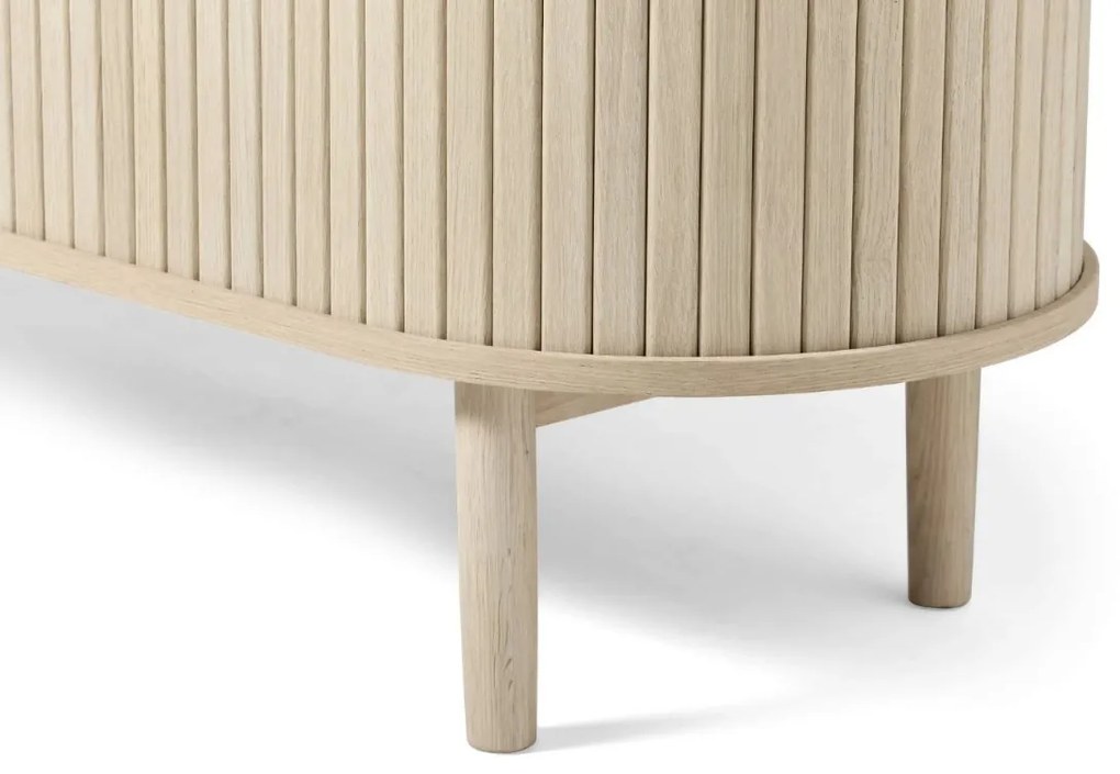 Designová komoda Palomino 140 cm bílý dub