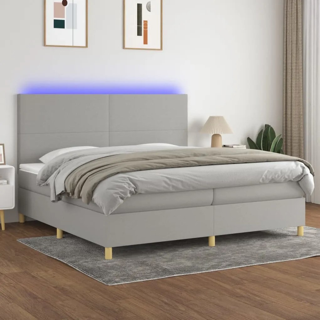 Box spring postel s matrací a LED světle šedá 200x200 cm textil 3135301