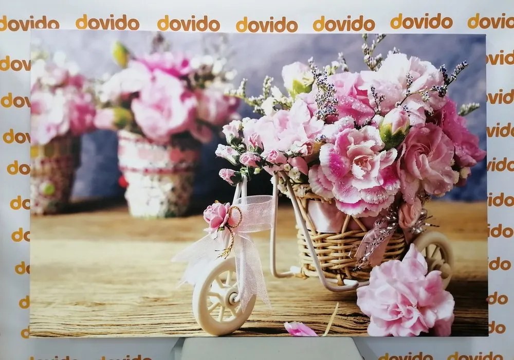 Obraz romantický růžový karafiát ve vintage nádechu - 90x60 cm