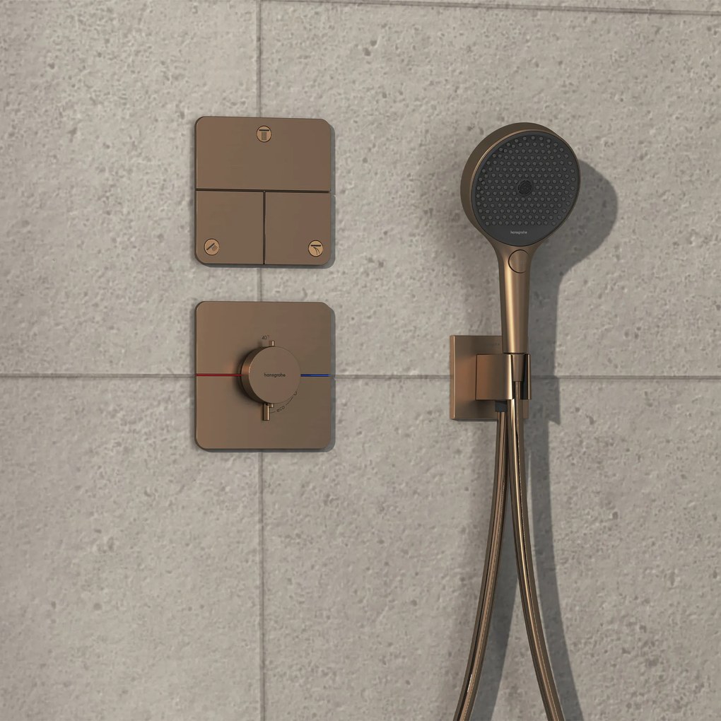 Hansgrohe ShowerSelect Comfort Q, ventil pod omítku pro 3 spotřebiče, kartáčovaný bronz, HAN-15587140