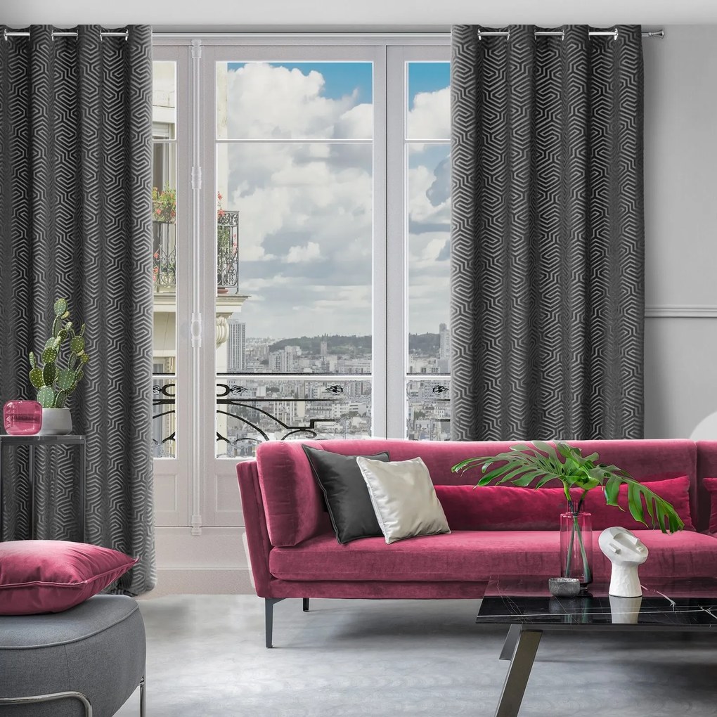 ZÁVĚS NA KROUŽCÍCH PIERRE CARDIN INGA 140X250 CM ČERNÁ