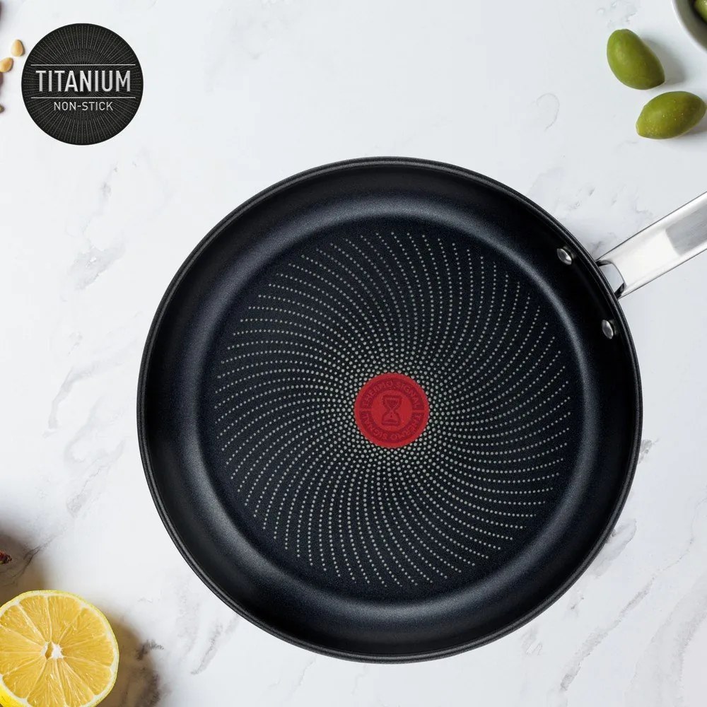 Nerezová pánev ø 28 cm Intuition B8170644 – Tefal