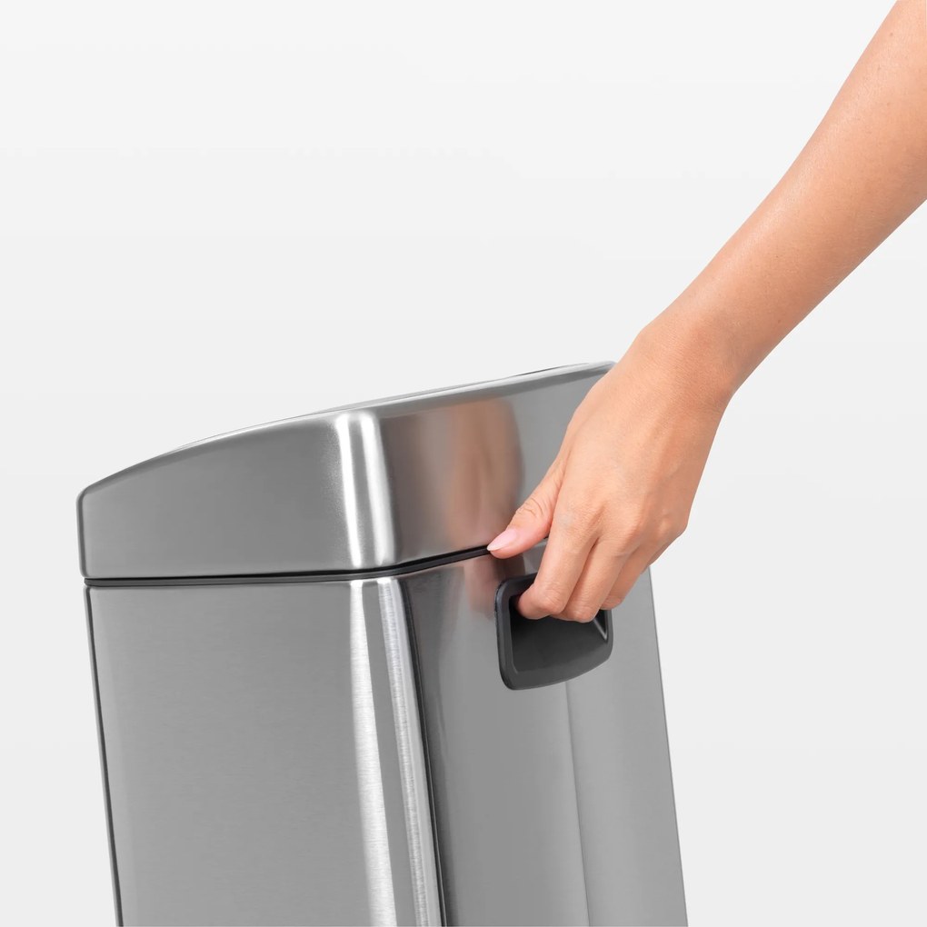 Brabantia Koš Touch Bin 10L matná ocel otiskuvzdorná