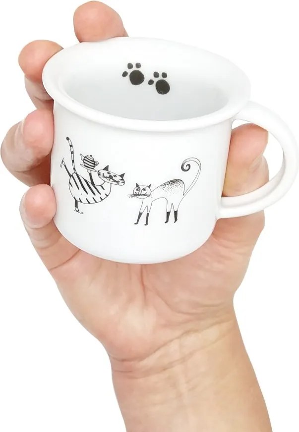 Porcelánový moka hrnek Kočičí páreček, 100 ml – s originální černobílou perokresbou, český design