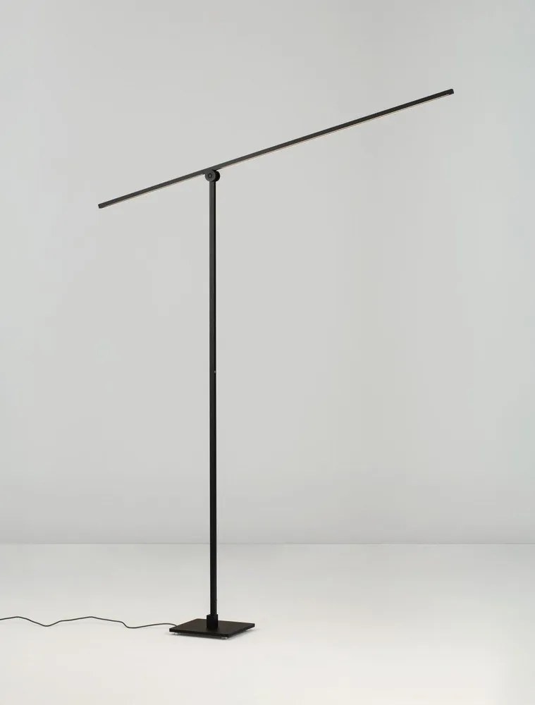 Matně černá kovová LED stojací lampa s ohybatelnou konstrukcí/stmívatelná (výška 144 cm) Tenso – Nova Luce