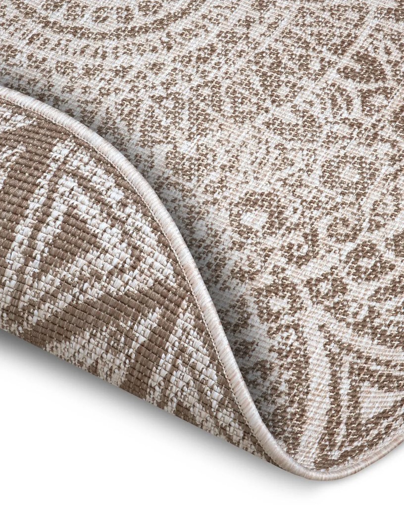 MK Original: Produkty s rodokmenem, Kusový koberec Mujkoberec Original Nora 105453 Linen kruh – na ven i na doma, 200x200 (průměr) kruh, hnědá, chodba / předsíň