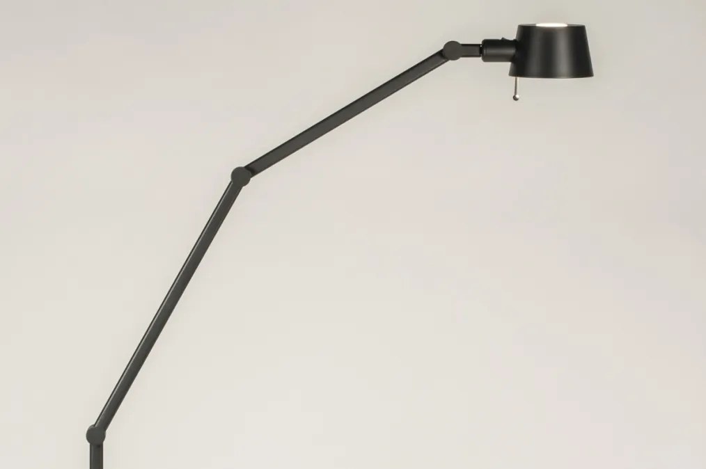 Stojací designová lampa Niki Black Big