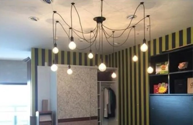 Stropní svítidlo PAVOUK XL s 10 dlouhými rameny po 245cm