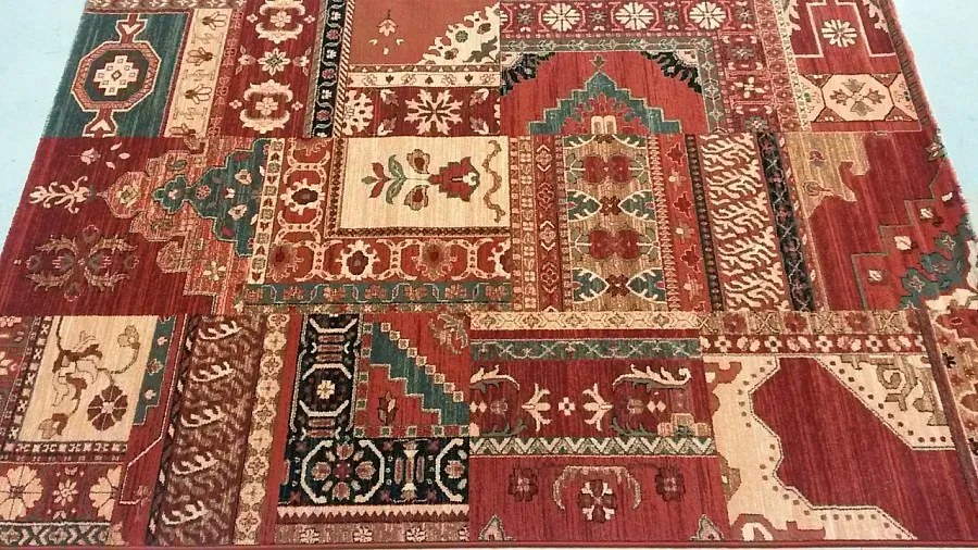 Luxusní vlněné koberce ROYAL PATCHWORK multi red 200x300