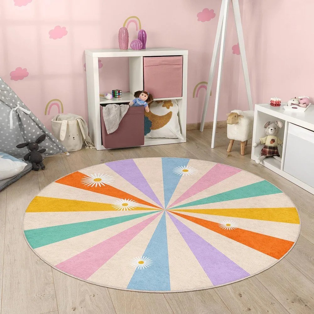 Pratelný dětský koberec ø120 cm Rainbow Daisy – Mila Home