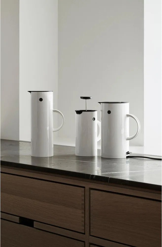 Bílá plastová rychlovarná konvice 1,5 l EM77 – Stelton