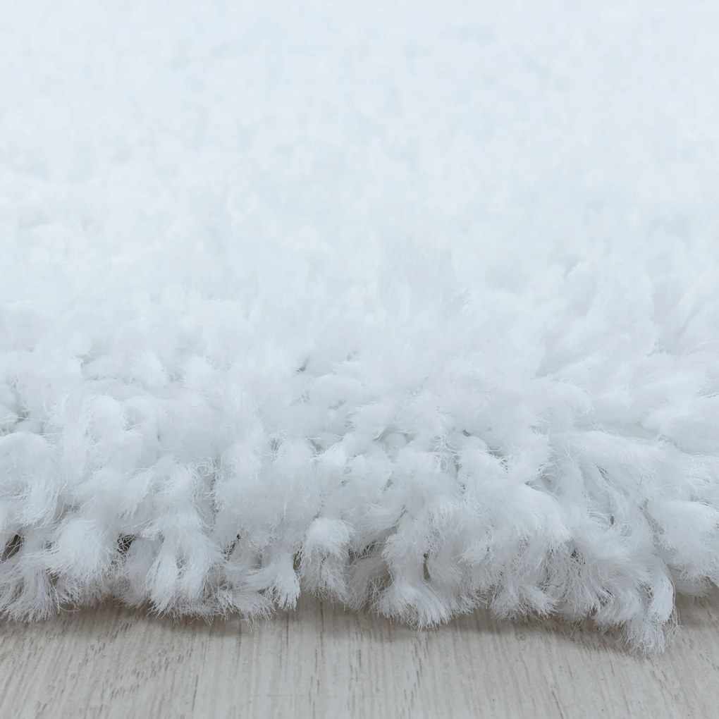 Ayyildiz, Kusový koberec Sydney Shaggy 3000 white kruh, 200x200 (průměr) kruh, bílá, ložnice