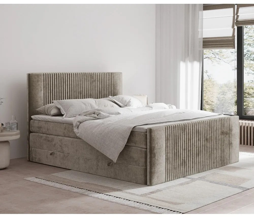 Světle hnědá boxspring postel s úložným prostorem 140x200 cm Bergamo – Maison de Rêve