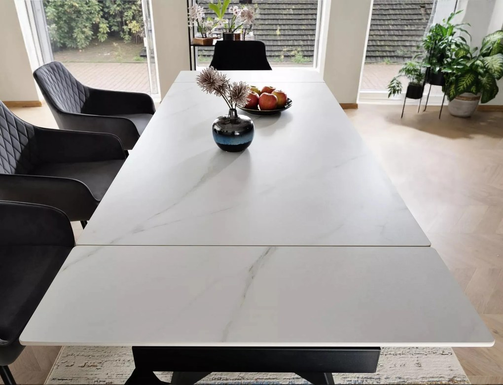 Jídelní rozkládací stůl Laconi 160/220 cm keramika bílý mramor/černý