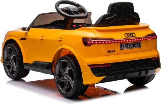 Elektrické autíčko Audi SQ8 žluté