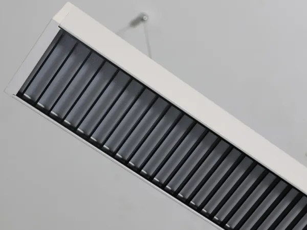 LED Lustr na lanku LED/55W/230V 3000/4000/6500K 120 cm bílá