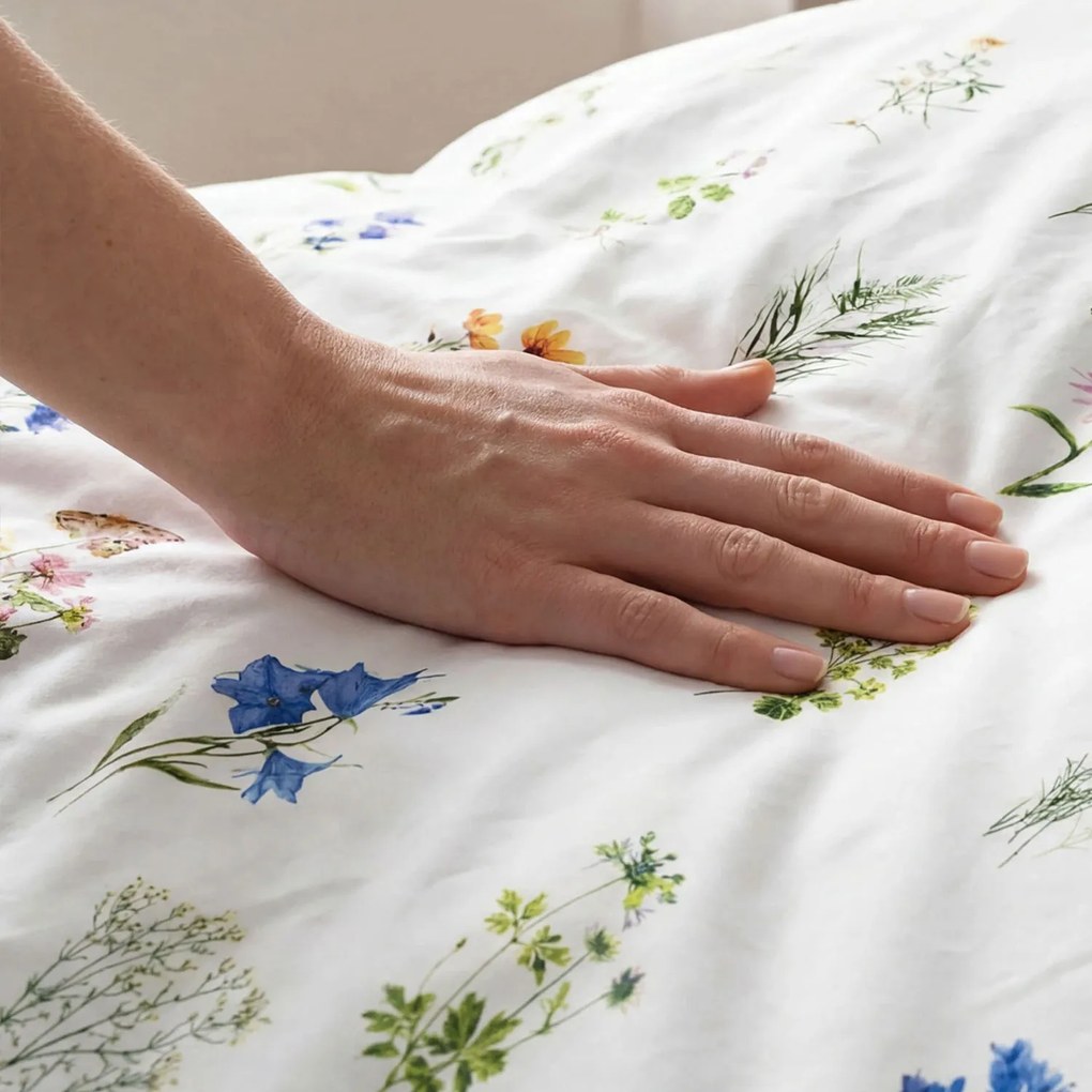 Bavlněné povlečení Voňavá louka Velikost: atypický 240 x 220 + 2 x 70 x 90