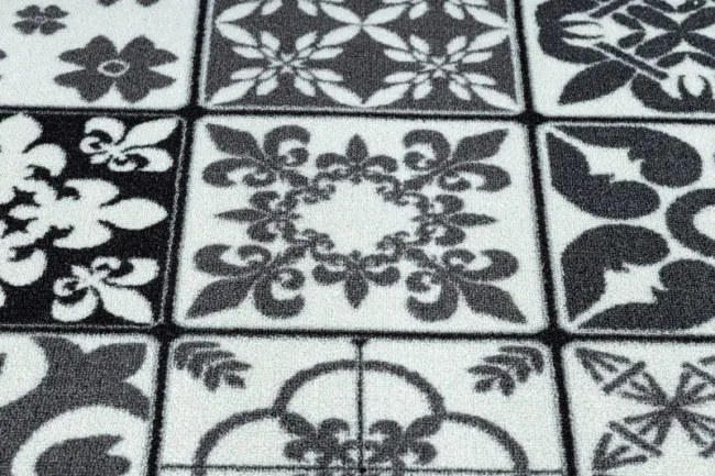 Protiskluzový běhoun AZULEJO PATCHWORK lisabonský obklad - šedý / černý