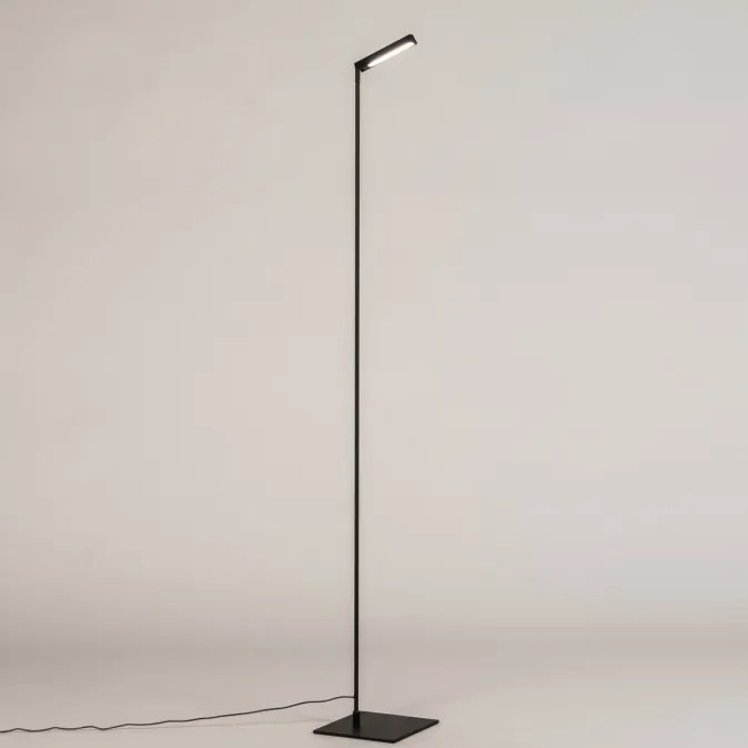 Stojací stmívatelná designová LED lampa Selenia Black