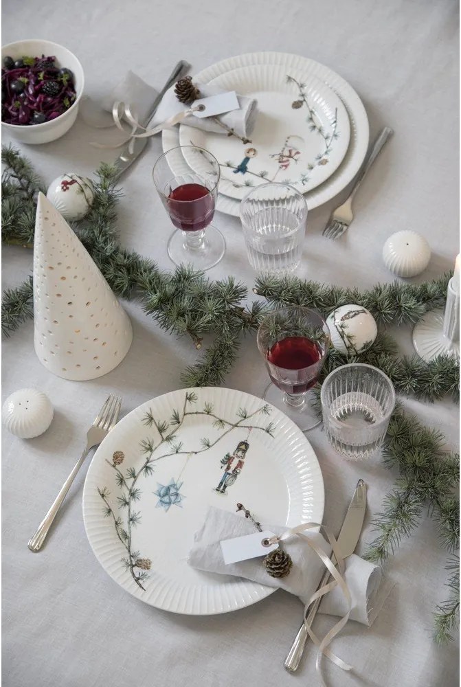 Bílý porcelánový talíř s vánočním motivem ø 27 cm Hammershøi Christmas – Kähler Design