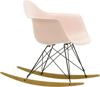 Eames Plastic Armchair RAR černě lakovaná světle růžová javor Vitra