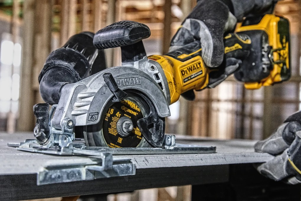 DeWALT DCS571NT
