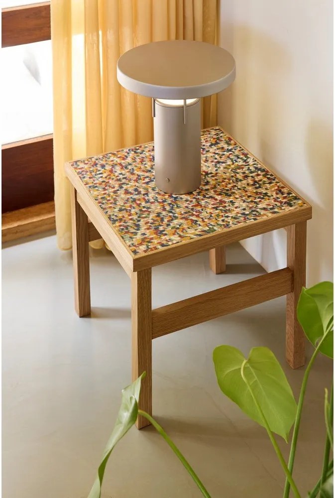 Odkládací stolek v dekoru dubu 40x40 cm Confetti – Hübsch
