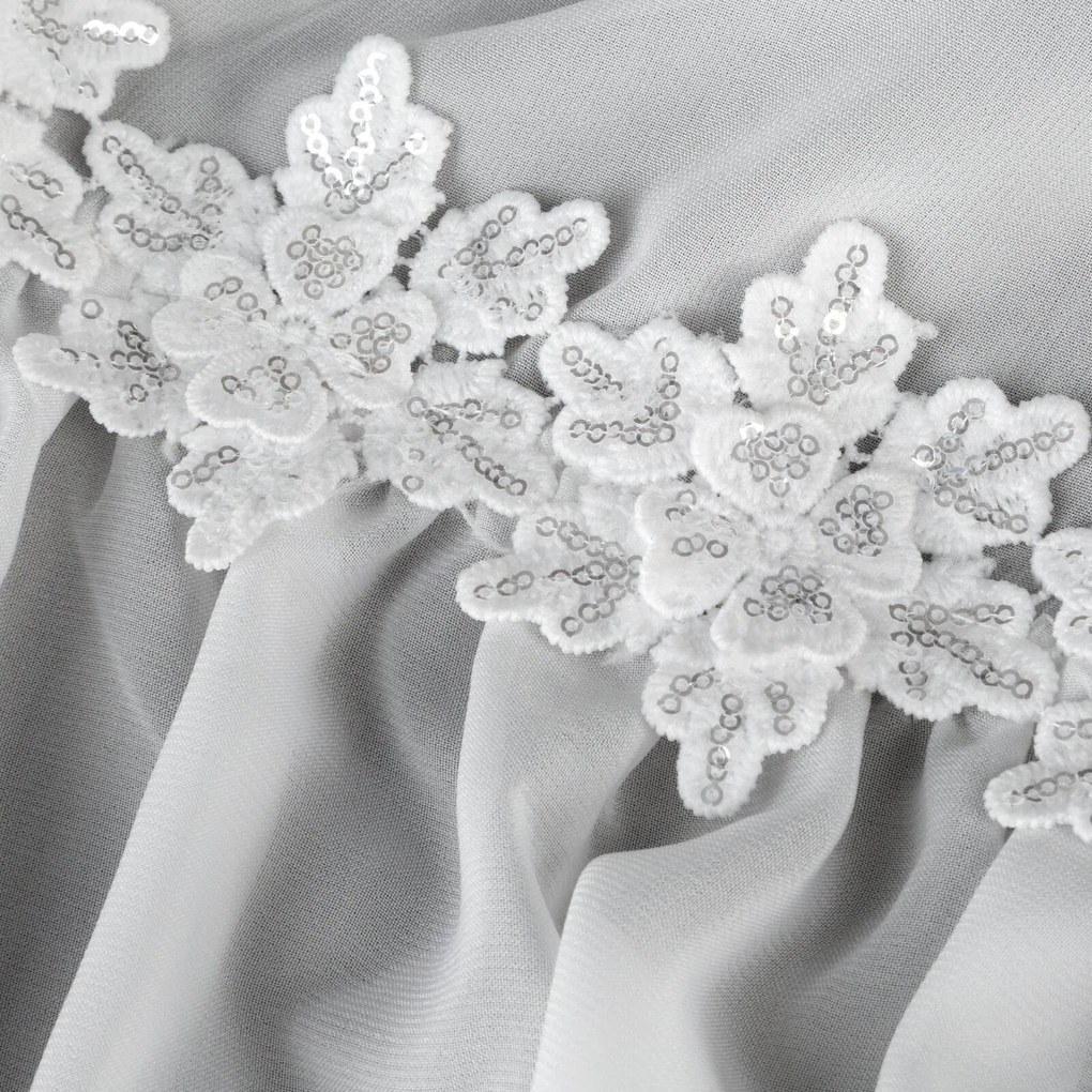VÁNOČNÍ ZÁCLONA NA PÁSCE FLAKE 350X160 CM BÍLÁ