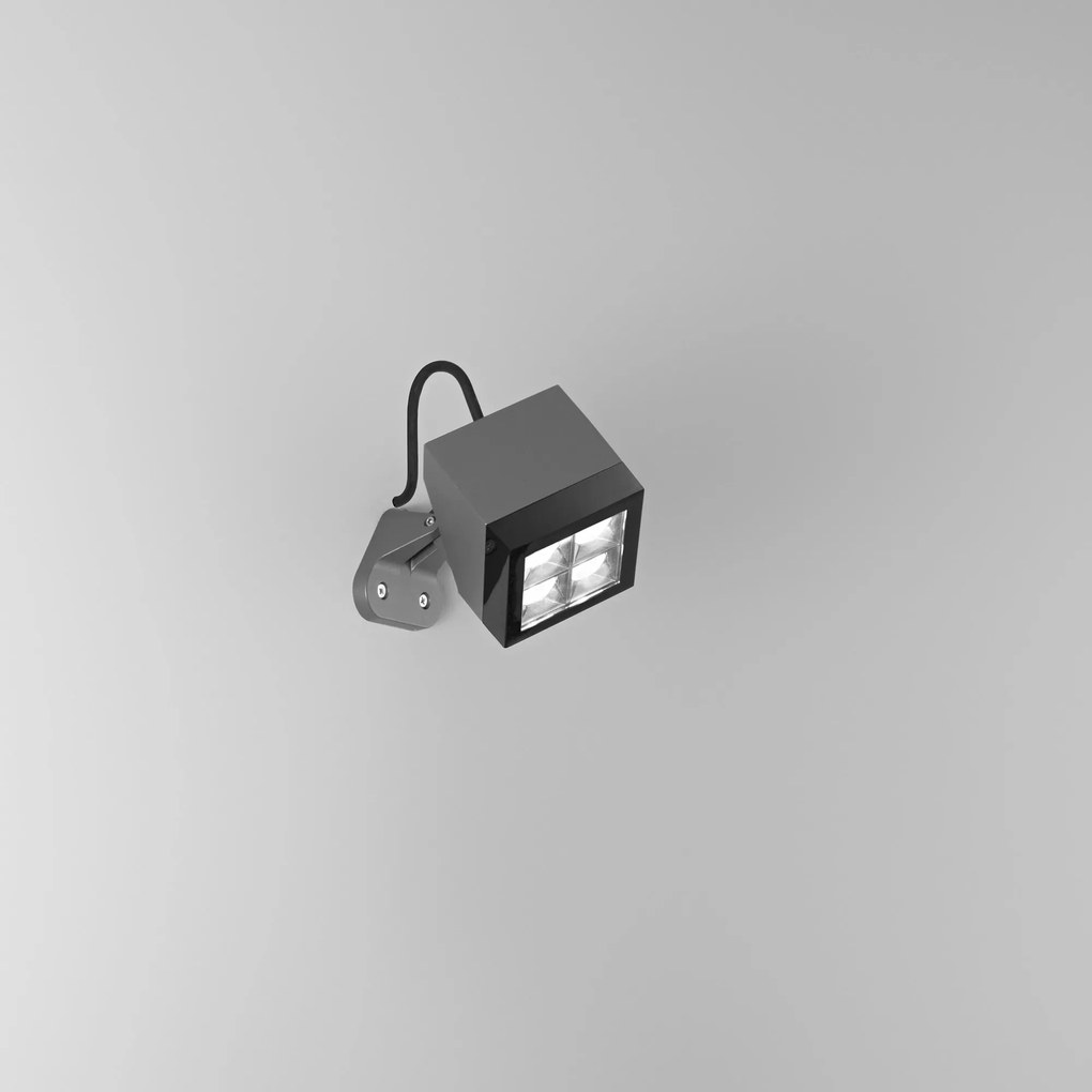 FAN LED-PAVE-18 Venkovní reflektor LED PAVE‑18 18 W CCT 3000-4000 K 143 x 113 x 161 mm - FANEUROPE