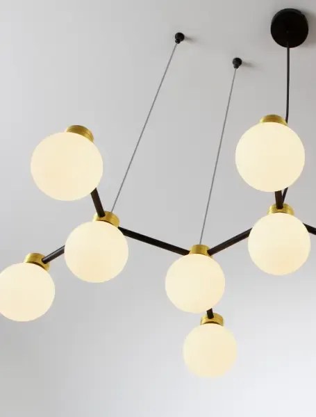 Satina zlato-černo-bílý designový lustr Ovalino 157