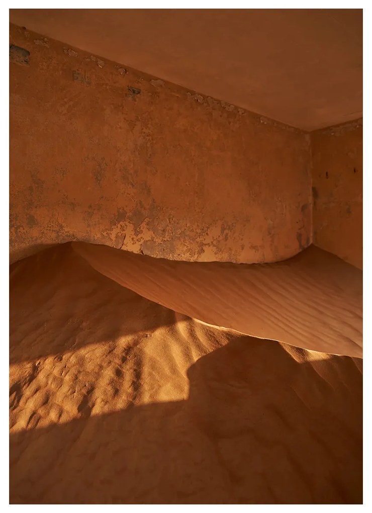 Paper Collective designové moderní obrazy Sand Village II (50 x 70 cm) Biano.cz