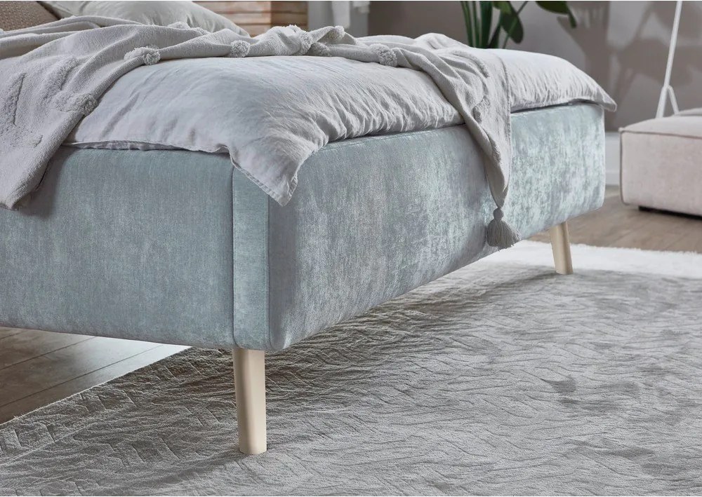 Světle modrá čalouněná dvoulůžková postel s roštem 180x200 cm Mattis – Meise Möbel